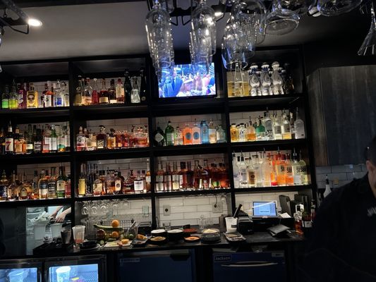 THE SHAKER & VINE - Updated July 2024 - 323 Photos & 177 Reviews - 221 ...