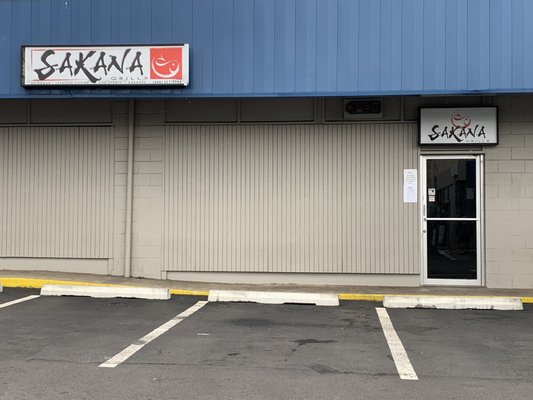 SAKANA GRILL - 209 Photos & 72 Reviews - 1311 N King St, Honolulu ...