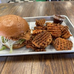 THE SALTY PICKLE - Updated October 2025 - 132 Photos & 112 Reviews ...