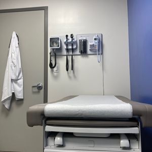 ESSEN MEDICAL ASSOCIATES - Updated October 2025 - 2702 Third Ave, The ...