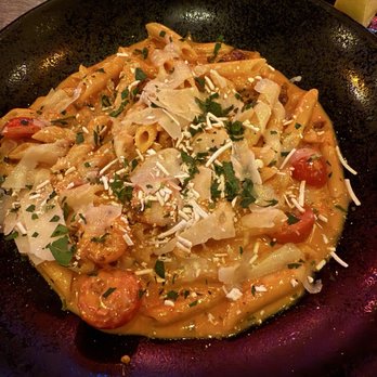 GAMBI’S - Updated July 2025 - 231 Photos & 96 Reviews - 55 Nugget Ave ...