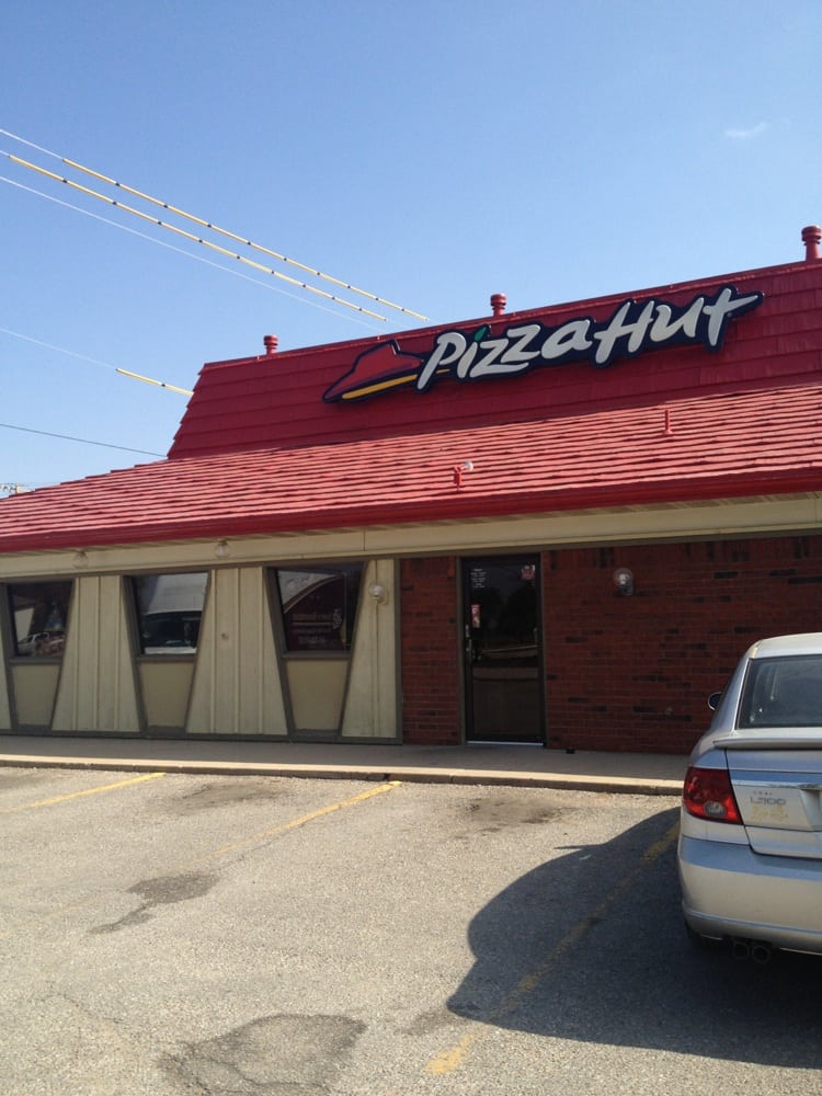 PIZZA HUT - Updated October 2025 - 3960 N Maize Rd, Maize, Kansas ...