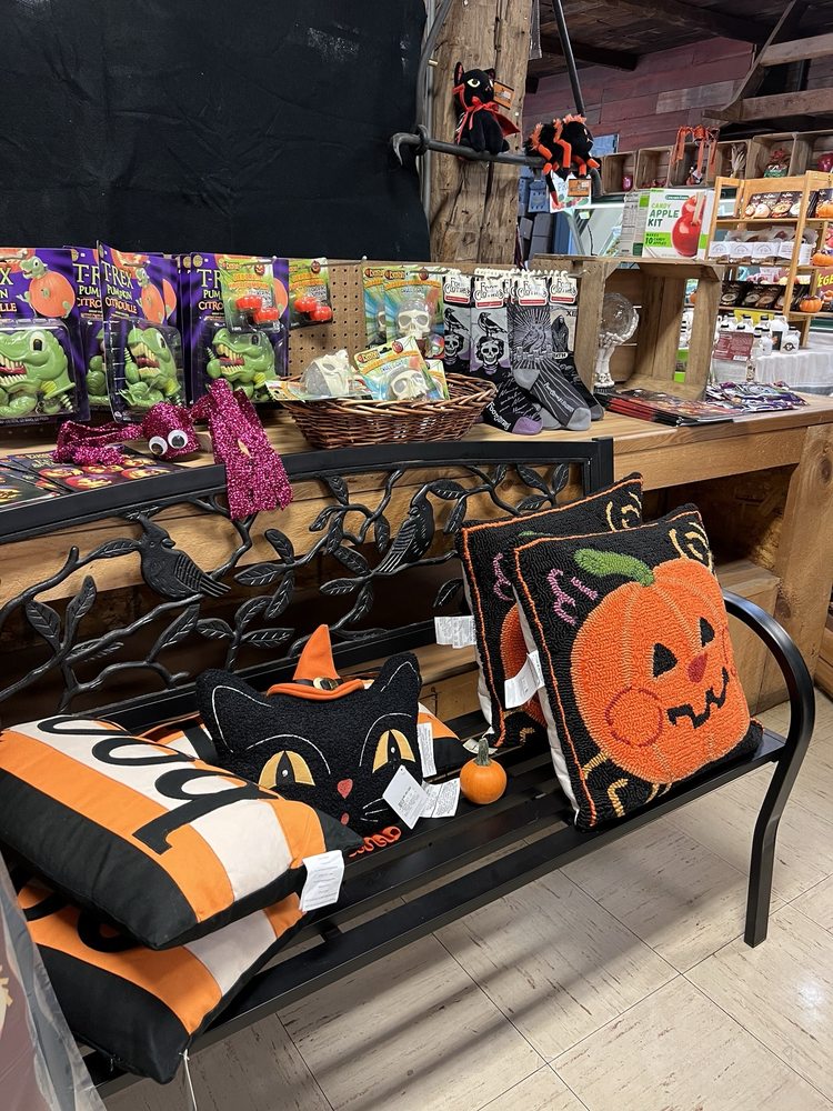 ALTAMONT ORCHARDS - Updated November 2025 - 25 Photos & 19 Reviews ...