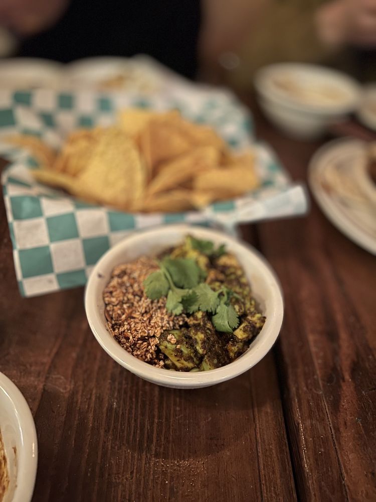 YELLOW ROSE - Updated May 2024 - 482 Photos & 183 Reviews - 102 3rd Ave ...