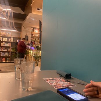 SHUFFLES: BOARD GAME CAFE - 143 Photos & 84 Reviews - 207 E Archer St ...