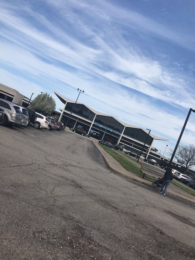 BURKE LAKEFRONT AIRPORT - Updated September 2025 - 42 Photos - 1501 N ...