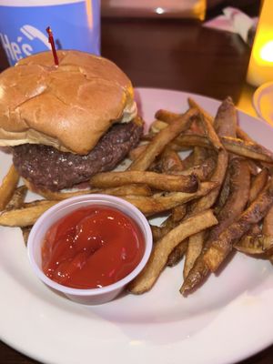 SLATTERY’S MIDTOWN PUB - Updated January 2025 - 205 Photos & 345 ...