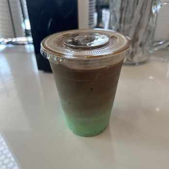 PAPER PLANE COFFEE - Updated October 2024 - 482 Photos & 262 Reviews ...