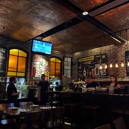 MOMPOU TAPAS BAR & RESTAURANT - Updated December 2025 - 635 Photos ...