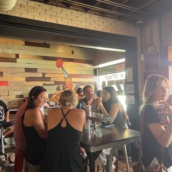 HOME SLICE PIZZA - 2404 Photos & 4622 Reviews - 1415 S Congress St ...