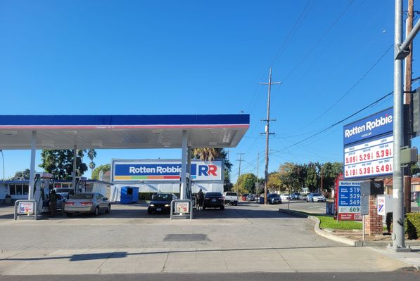 ROTTEN ROBBIE - Updated November 2025 - 15 Reviews - 455 E Julian St ...