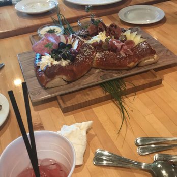 PRAIRIE BAY GRILL & CATERING - Updated October 2024 - 69 Photos & 107 ...