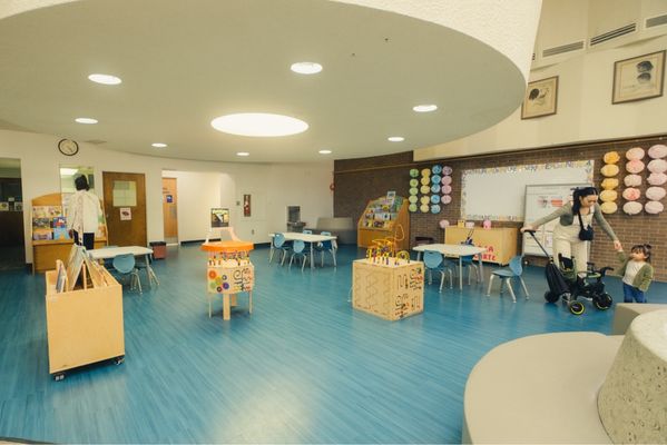 DOWNTOWN RENO LIBRARY - Updated October 2025 - 86 Photos & 39 Reviews ...