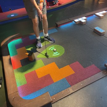 PUTTSHACK - ST. LOUIS - Updated August 2024 - 307 Photos & 127 Reviews ...