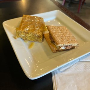 FIZZ BURGERS AND BOTTLES - 77 Photos & 205 Reviews - 7718 E 37th St ...