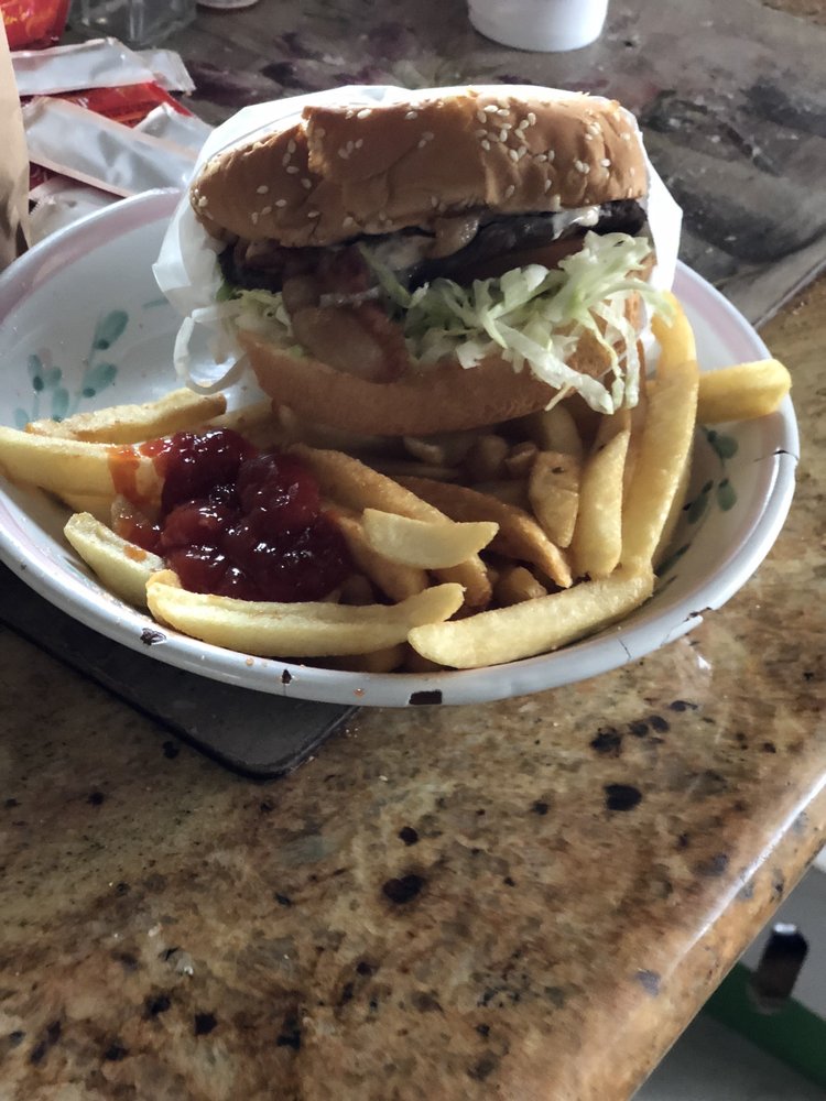 HUSKY BOY RESTAURANT - 37 Photos & 82 Reviews - Burgers - 2717 W ...