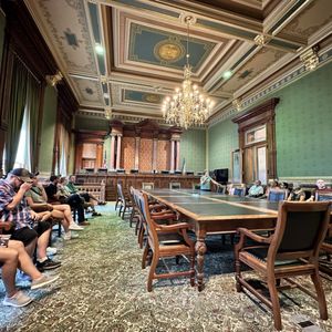 FRANKLIN AVENUE LIBRARY - DES MOINES PUBLIC LIBRARY - Updated August ...