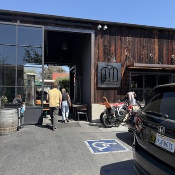 THIRD WINDOW BREWING - Updated December 2025 - 751 Photos & 429 Reviews ...