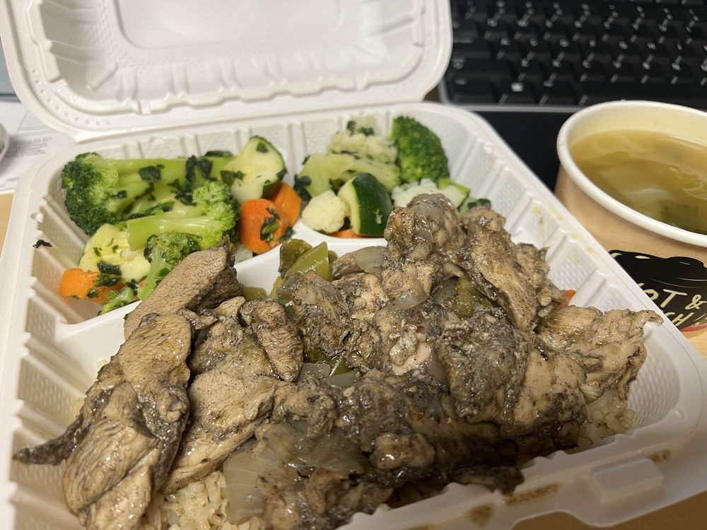 USU CAFE - Updated January 2025 - 10 Photos - 4301 Jones Bridge Rd ...