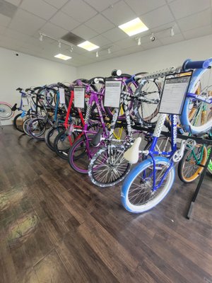 THE TWISTED SPOKE - Updated December 2025 - 22 Photos & 11 Reviews ...