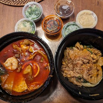 MALA TOWN - Updated July 2024 - 590 Photos & 443 Reviews - 5960 Spring ...