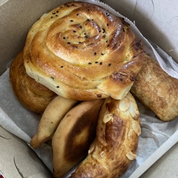 SIMIT HOUSE TURKISH BAKERY - Updated April 2025 - 41 Photos & 14 ...