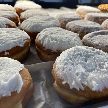 JACK’S DONUTS - Updated October 2025 - 19 Photos - 5612 E Washington ...