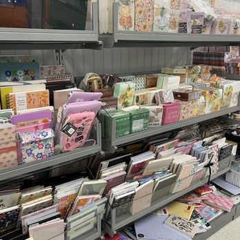 MARSHALLS - Updated December 2025 - 46 Photos & 62 Reviews - 1801 E ...