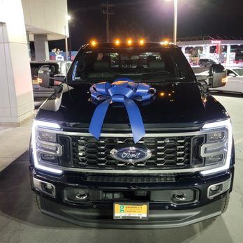 VISALIA FORD - Updated January 2026 - 22 Photos & 74 Reviews - 1300 E ...