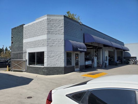 FIX AUTO SANTA ANA - Updated November 2025 - 29 Photos & 53 Reviews ...