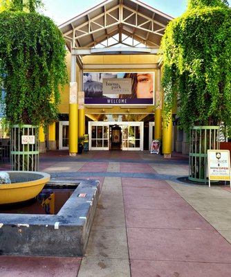 AAHS! THE UTLIMATE GIFT STORE - Updated December 2025 - 8360 On The ...