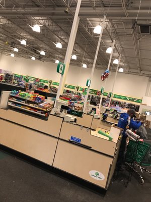 DOLLAR TREE - Updated June 2025 - 2514 Mt Holly Rd, Burlington, New ...