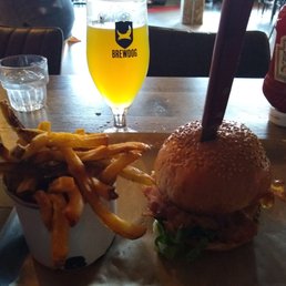 BREWDOG - CLEVELAND - Updated December 2025 - 347 Photos & 190 Reviews ...