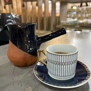 GOLDEN ROASTERY - Updated July 2025 - 243 Photos & 70 Reviews - 3111 ...