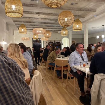 TAVI - Updated December 2025 - 119 Photos & 90 Reviews - 330 N New ...