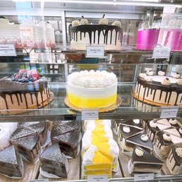 MR BAKER BAKERY & CAFE - Updated July 2025 - 980 Photos & 736 Reviews ...