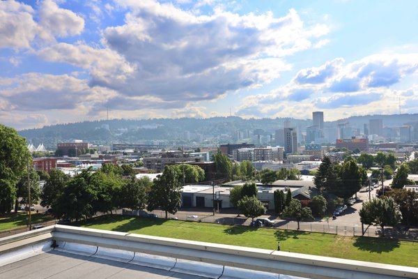 THE ROOF DECK AT REVOLUTION HALL - 120 Photos & 120 Reviews - 1300 SE ...