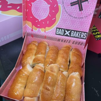 BAD BAKERS - Updated September 2025 - 493 Photos & 302 Reviews - 2301 N ...