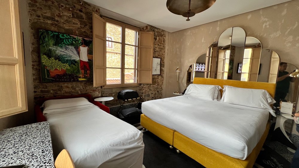 HOTEL CALIMALA - Updated December 2024 - 32 Photos - Via Calimala 2 ...