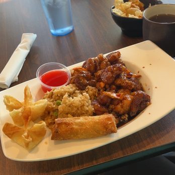 PI’S ASIAN EXPRESS - Updated November 2025 - 31 Photos & 81 Reviews ...