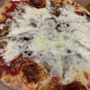 FILIPPI’S PIZZA GROTTO MISSION VALLEY - Updated December 2024 - 494 ...