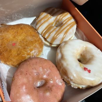 DOUGHFEE - Updated June 2025 - 514 Photos & 94 Reviews - 3928 ...