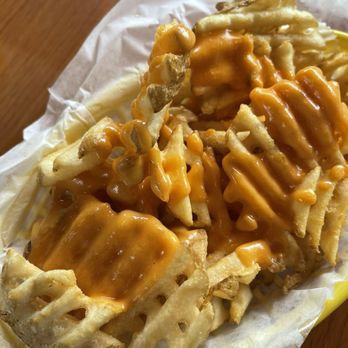 BUST OUTS - Updated December 2025 - 108 Photos & 136 Reviews - 5200 N ...