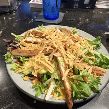 FROSTY MUG - Updated December 2025 - 13 Photos & 13 Reviews - 2611 N ...