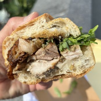 ROLI ROTI GOURMET ROTISSERIE - Updated November 2024 - 1988 Photos ...