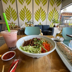 HELLO DUMPLING - 379 Photos & 420 Reviews - Noodles - 1146 Peavy Rd ...