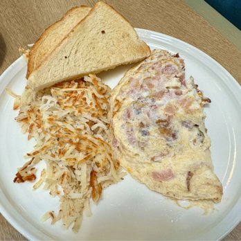 MAPLE & RYE - Updated December 2024 - 95 Photos & 117 Reviews - 15955 W ...