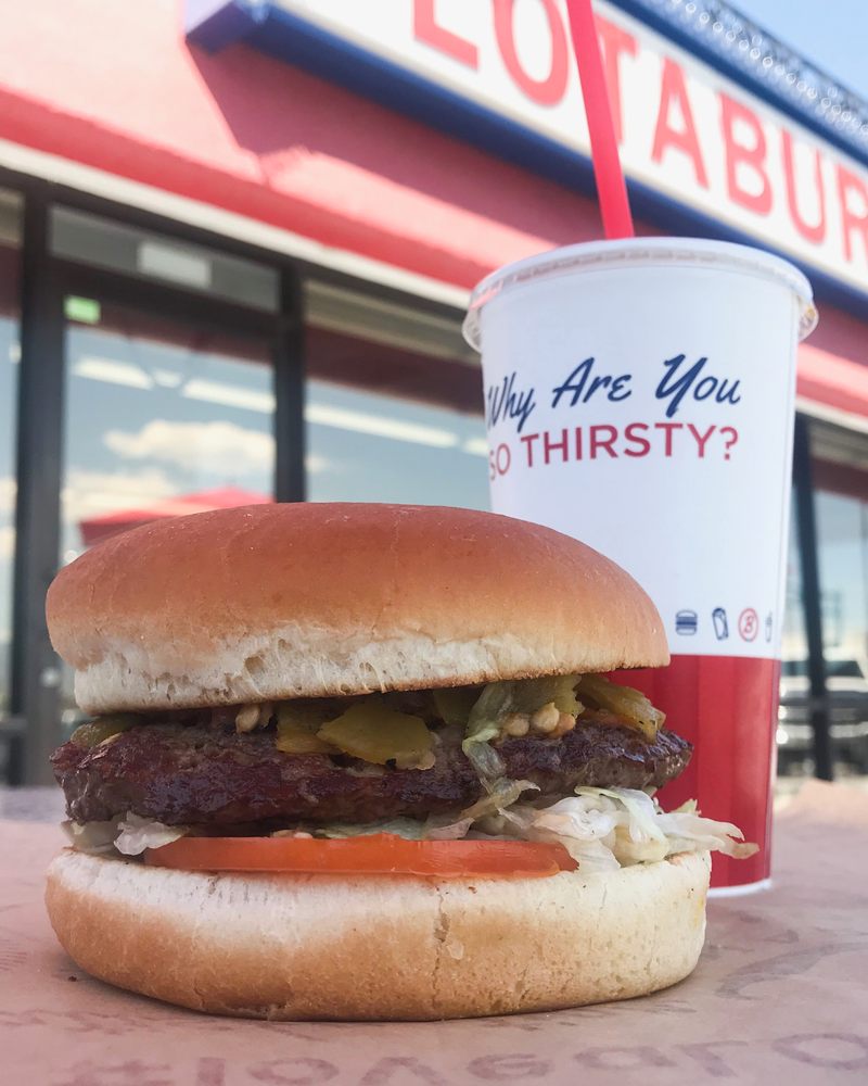BLAKE’S LOTABURGER - 73 Photos & 80 Reviews - 1600 West Valencia Rd ...