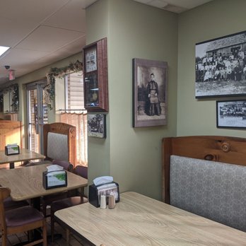 HANDI-MART FAST FOODS - Updated December 2025 - 13 Photos & 25 Reviews ...