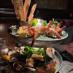 BAVETTE’S BAR & BOEUF - 3491 Photos & 2789 Reviews - 218 W Kinzie St ...